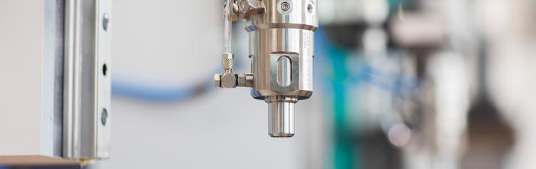 Bleche verbinden leicht gemacht: Clinchen als effizienter Fügeprozess ...