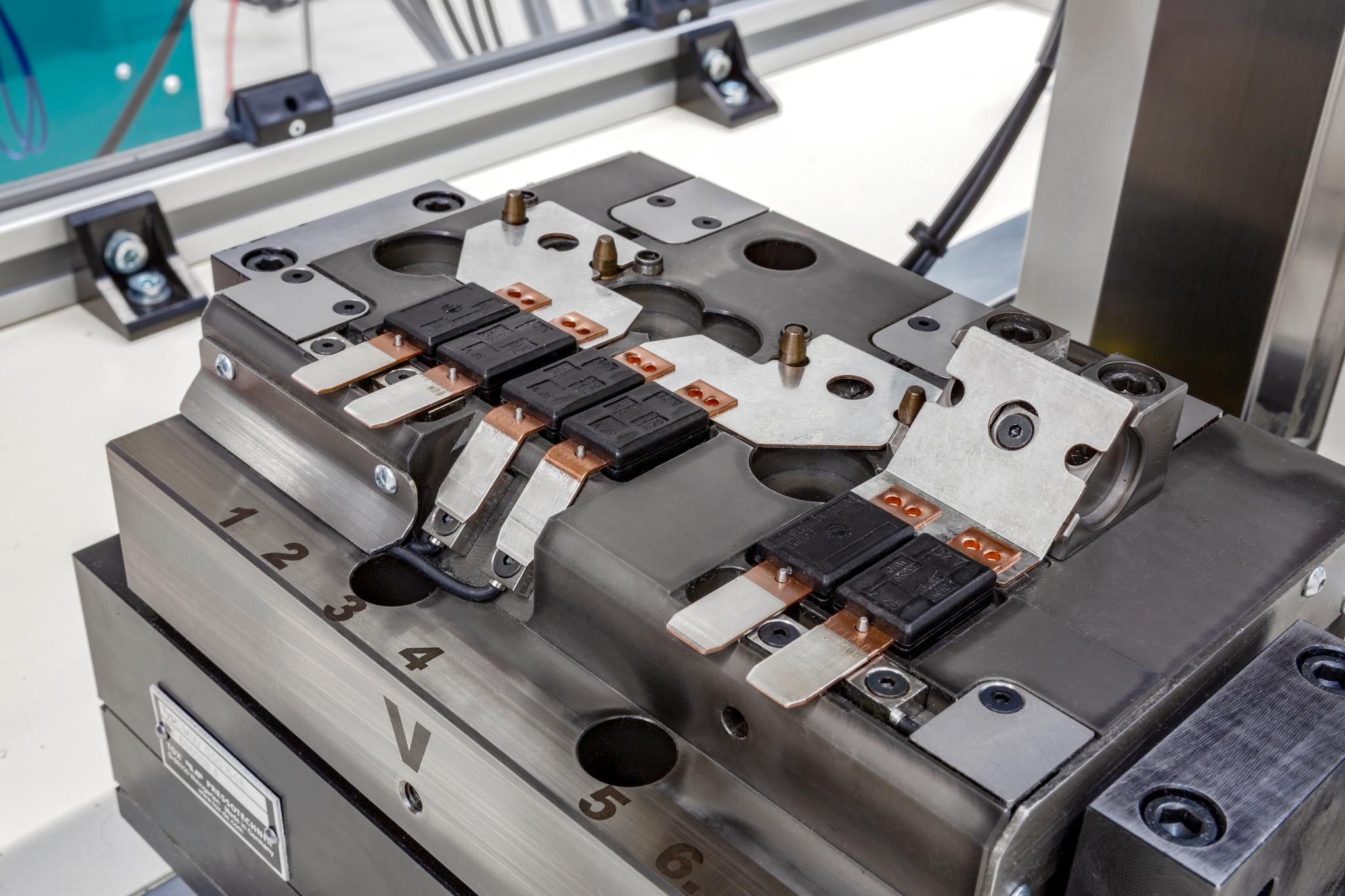 eClinching: The next generation of clinching | TOX®